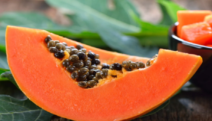 Is it good or harmful to eat papaya